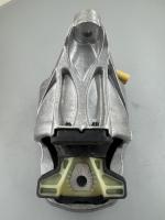 China High-selling engine mount L 8WD 199 371 B suitable for B9 2.0T for sale