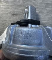 China High-quality engine mount L 22 11 6777365 for BMW N52 for sale