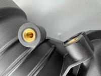 China High-volume oil filter housing 059 115 389 AK for Q8 for sale