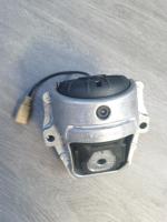 China Best-selling engine bracket 8R0 199 381 AL for A4L 1.8T for sale