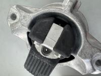 China Best-selling engine bracket 9A7 199 383 10 for Paramecia 971 for sale