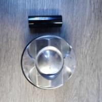 China High-quality piston assembly LR104725 for Land Rover 2.0T AJ200 gasoline low-power model for sale