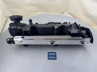 China Original quality valve cover 05L103469C for Tiguan for sale