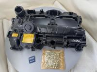 China High quality valve cover  aluminum carbon black 11127588412.for BMW N20. for sale