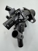 China Hot selling thermostat assembly 2702000315. for Mercedes Benz 270 for sale