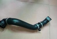 China High quality water tank pipe LR016320 for Land Rover for sale