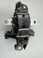 China One Stop Purchase Rubber Metal Mount  6Q0199555AF for Polo for sale