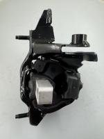 China One Stop Purchase Rubber Metal Mount  6Q0199555AF for Polo for sale