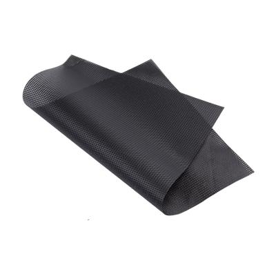 China 840D 11×10 450gsm PVC Coated Vinyl Mesh Fabric with Anti-Microbial Properties for Sports Court Netting for sale