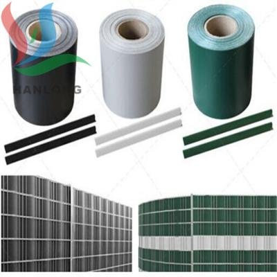 China PVC Garden Screen Privacy Fence Tarpaulin 200D×300D 400GSM Weather-Resistant Fabric 35-70m Rolls for sale
