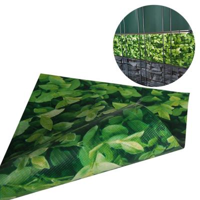 China PVC Fence Fabric 450gsm Waterproof Weather Resistant Garden Privacy Screen 3.2m Width for sale