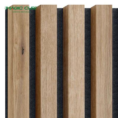 China Contemporary Wooden Slats Wall Panel with Soundproofing Polyester Veneer Composition for sale