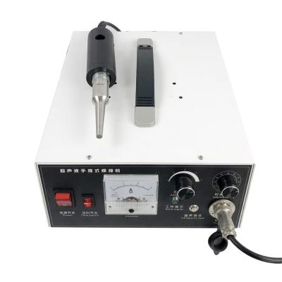 China 800W Handheld Ultrasonic Spot Welder Plastic Welding Machine for sale