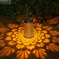 China LED Light Source IP55 Waterproof Solar Outdoor Lights for Convenient and Energy-saving for sale