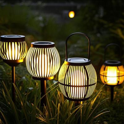 China 6-8 Hours Charging Time Solar Garden Lanterns Perfect for Creating a Magical Garden for sale