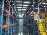 China Prefabricated Steel Frame Warehouse Free Standing Modular Mezzanine Floor Kits for sale