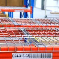 China Powder Coating Wire Mesh Decking Pallet Rack 1000kg Mesh Gauge for sale