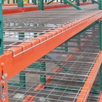 China Logistic Storage Steel Light Duty Zinc Plated Wire Mesh Decking for Pallet Racking Step Beam for sale