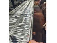 China Mezzanine Floor Perforated Steel Open Planks Floor Gratings for sale