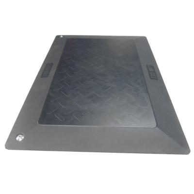 China Interlocking 0.9*0.6m 15mm ESD Conductive Anti Fatigue Mat for sale