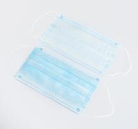 China Disposable 3 Ply Face Mask 17.5x9.5cm Blue with High BFE PFE Antibacterial Meltblown Filter for sale