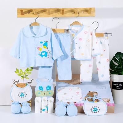 China 100% Cotton Newborn Baby Gift Set 0-6M Custom Color Organic Baby Clothes Box for sale