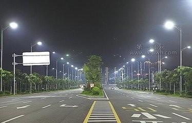 China Industrial Security Intelligent Street Lighting 2700-6500K CCT 24000lm High Output for sale