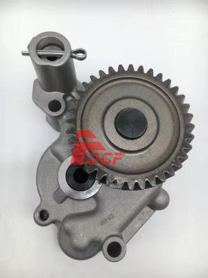 China Engine 6D34 Diesel Engine Oil Pump OEM ME014230 Mitsubishi Excavator Parts for sale