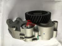 China 4M40 Diesel Engine Oil Pump ME201735 For Mitsubishi Diesel Engine Excavator Parts for sale