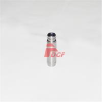 China 6SD1 Engine Valve Guide 1-11721-008-0 For Hitachi Excavator Diesel Engine Parts for sale