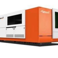 China Quick Fast 6kw Laser Cutting Machine with Full Enclosed Cover and Cypcut Control System for sale