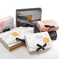 China Custom Kraft Paper Cosmetic Shipping Boxes with Foil Stamping & UV Coating - White Cardboard Gift Packaging 24-Hour Quoting for sale