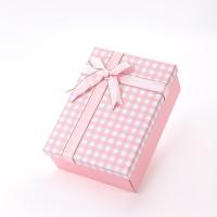 China Custom Checkered Foldable Gift Box 280gsm Cardboard with Foil Stamping & Screen Printing Options for sale