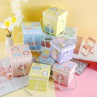China Custom Christmas Apple Gift Box 9.8x9.8x10cm with Cartoon Printing and Multiple Finishing Options for sale