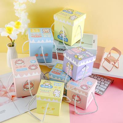 China Custom Christmas Apple Gift Box 9.8x9.8x10cm with Cartoon Printing and Multiple Finishing Options for sale