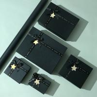 China Custom Logo Gift Wrapping Boxes 20x18x8cm & 32x24x11cm Large Capacity Top-Bottom Lids Packaging for sale