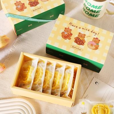 China Custom Foldable Paper Gift Box for Mung Bean Cakes & Cookies - Eco-friendly Cardboard with Bear Design for sale