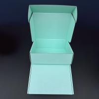 China Custom Solid Color Corrugated Cardboard Gift Boxes with Drawer Style - White Cardboard/Kraft Paper Material for Luxury Brands for sale
