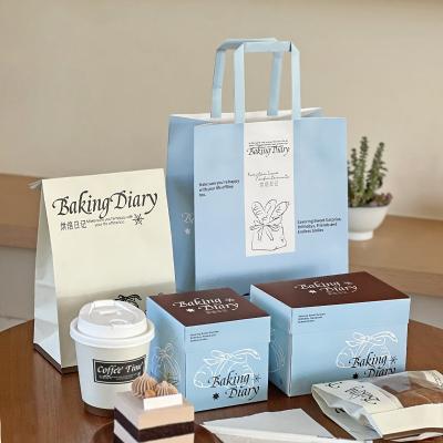 China Custom Rectangular Cake Packaging Boxes 10x10x10cm & 15x10x10cm with Logo Printing for Bakeries for sale