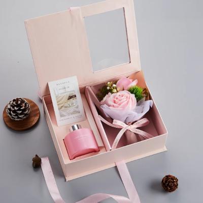 China Custom Luxury Scented Gift Box with Flip Top Window Design - Premium Cardboard Rose Bouquet Packaging Set for sale