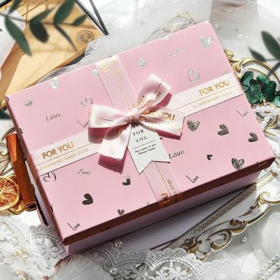 China Custom Valentine's Day Gift Box 16×11×6cm to 23×16×6cm with Foil Stamping and UV Coating Options for sale