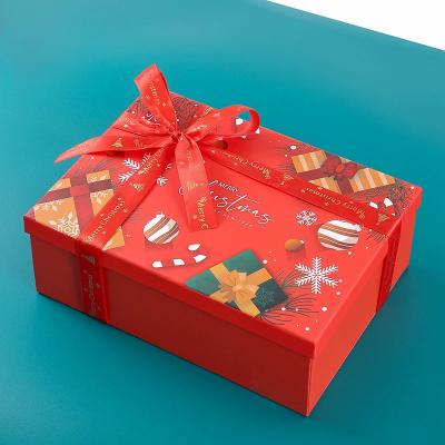 China Custom Kraft Paper Christmas Gift Box Set with Full Color Print Heaven and Earth Lid for Scarf Packaging for sale