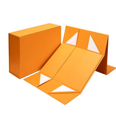 China Custom One-Piece Foldable Magnetic Flip-Top Gift Box 200x150x50mm with Gold Foil Logo for sale