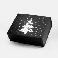 China Modern Christmas Gift Box Set Magnetic Closure Foldable Packaging Festive Tree Star Pattern Empty Boxes for sale