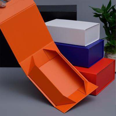 China Custom Foldable Rigid Gift Boxes Collapsible Shirt Apparel Packaging 500-700gsm Cardboard for sale