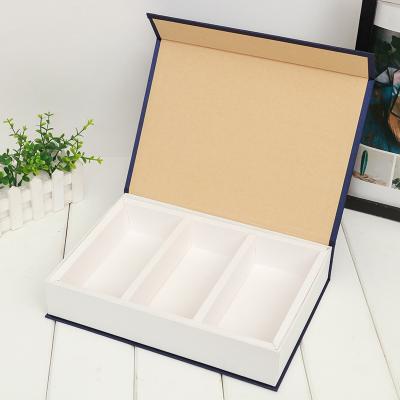 China Custom Logo Printing High-quality Cardboard Cosmetic Packaging Box with Magnetic Closure for Luxury Gifting for sale
