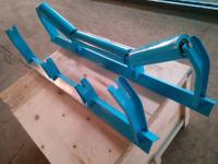 China Q235 Steel 3 Roll Garland Conveyor Belt Idler 108mm Diameter for Coal Mine for sale