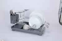 China Steel Adjustable Kitchen Dish Drainer Rack For Drying Dishes Custom Color for sale