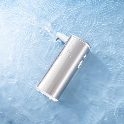 China Touch-Free Rechargeable Sensor Liquid Soap Pump Dispenser , Polished Stainless Steel for sale