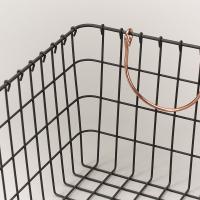 China Multifunctional Household Bathroom Iron Wire Basket Organizer for sale